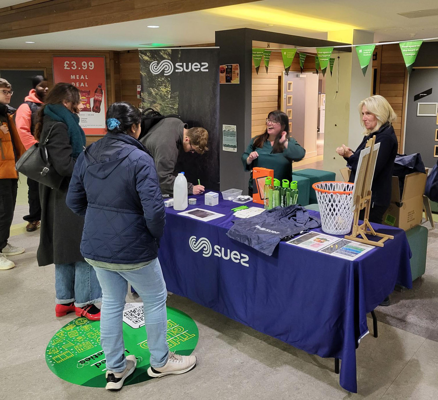 241125-Students and SUEZ Unite for Recycle Week | SUEZ in the UK